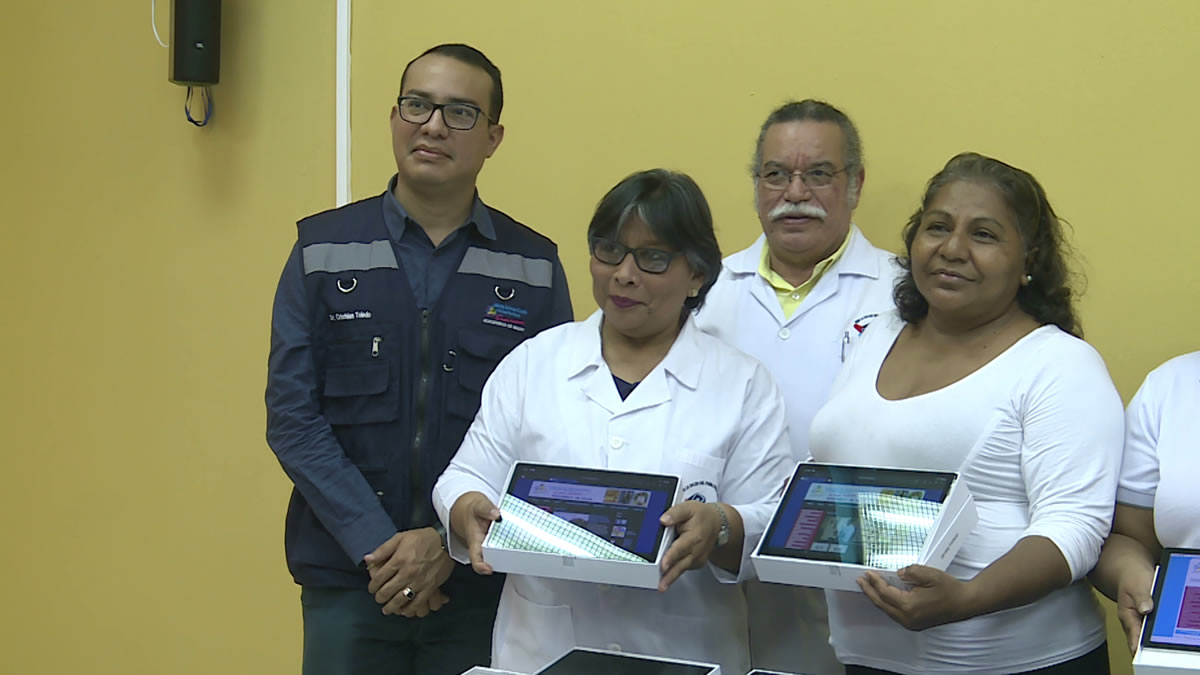 OPS dona 600 tablets a Nicaragua para fortalecer el trabajo del Minsa