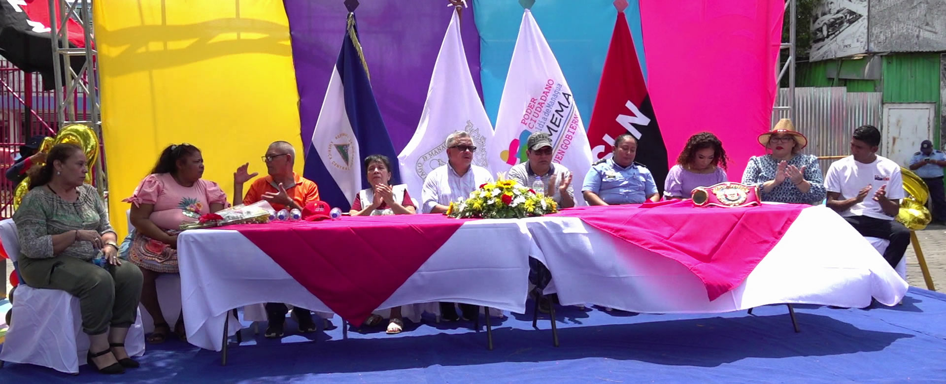 Mercado Iván Montenegro celebra a lo grande su 43 aniversario
